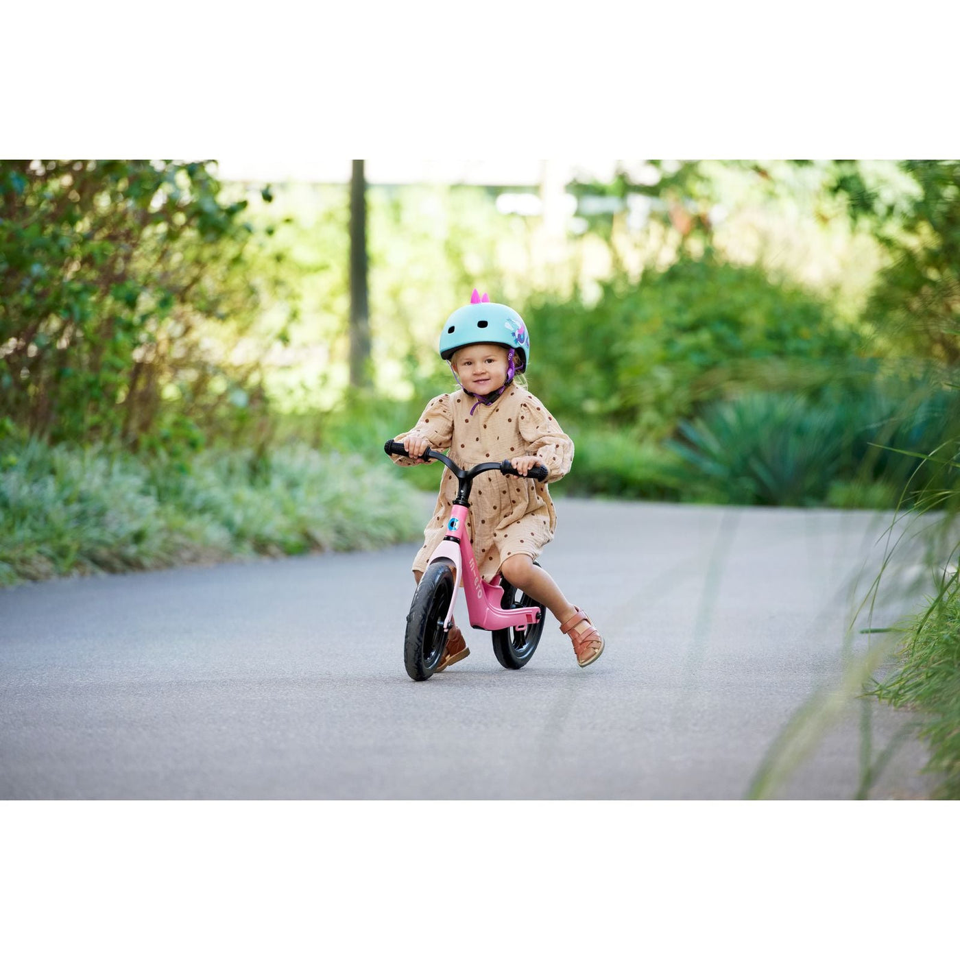 Micro Helmet V2 – Micro Scooter